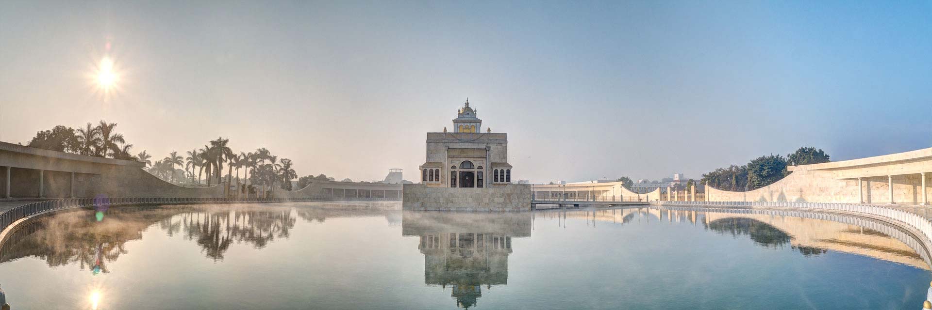 Kirpal Sagar - Ocean of Grace - Home